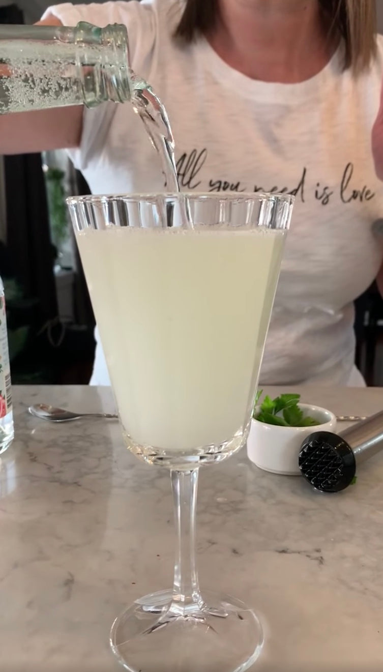 It smells like spring - 1642 Tonics and Mixers